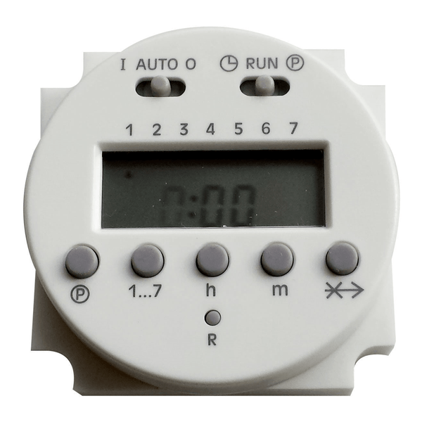 Digital weekly clock programmer